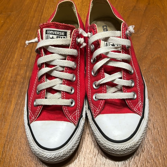 Converse | Shoes | Converse Low Red Women 7 All Star Classic | Poshmark